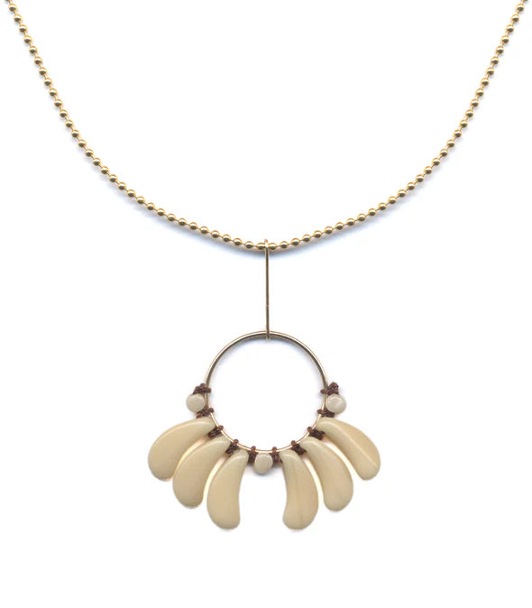 Wilt Necklace – Vancouver Art Gallery Store